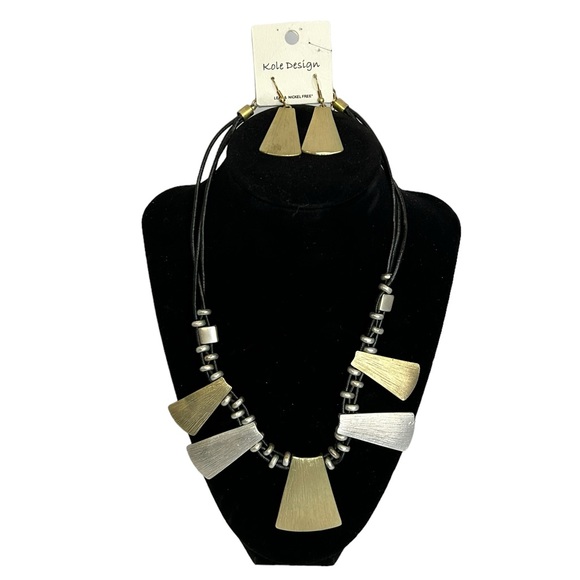 Vclm | Jewelry | 4 Vintage Signed New Old Stock Vclm Necklace Earrings ...